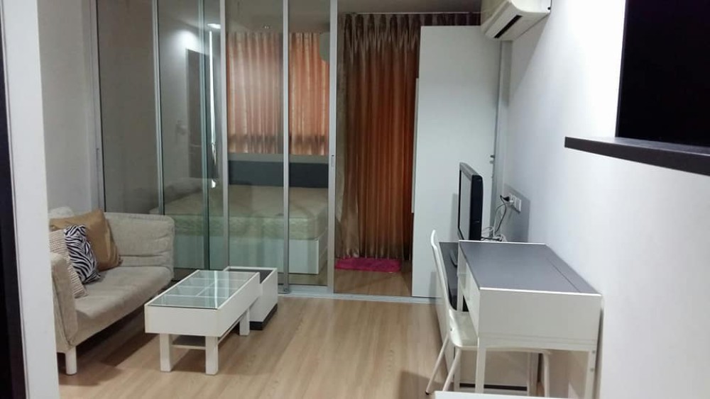 Scancondo | ให้เช่า เดอะ คริส เอ็กซ์เพลส รัชดา 17 ชั้น 5 ห้องสตูดิโอ กั้น 1 ห้องนอน ได้วิวสระ ...